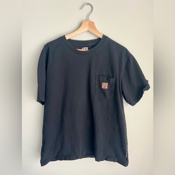 Uniqlo | Shirts | Uniqlo X Moma Robert Indiana Love Xl | Poshmark